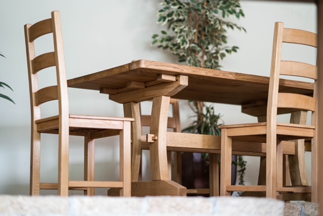 OAK SWEPT LEG DINING TABLE - MADE TO ORDER 8-10 WEEKS - Winkleigh ...